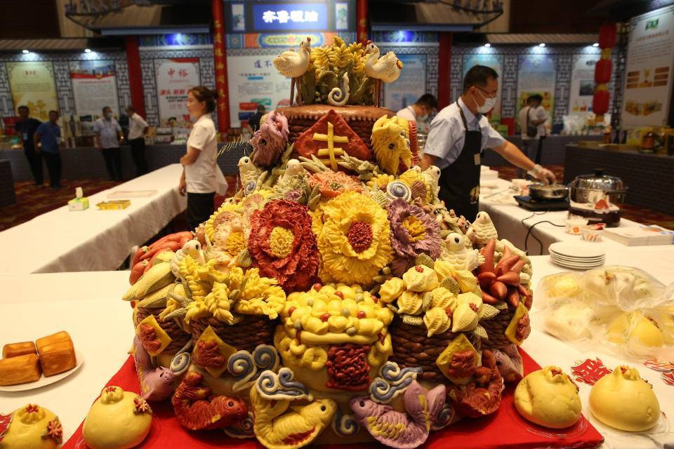 山东大馒头“高光”时刻频现，背后是产业化和品牌化支撑的底气_饽饽_齐鲁_胶东