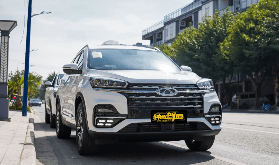 哈弗H6遇强敌？来自瑞虎8鲲鹏版冠军实力的降维打击_搜狐汽车_搜狐网