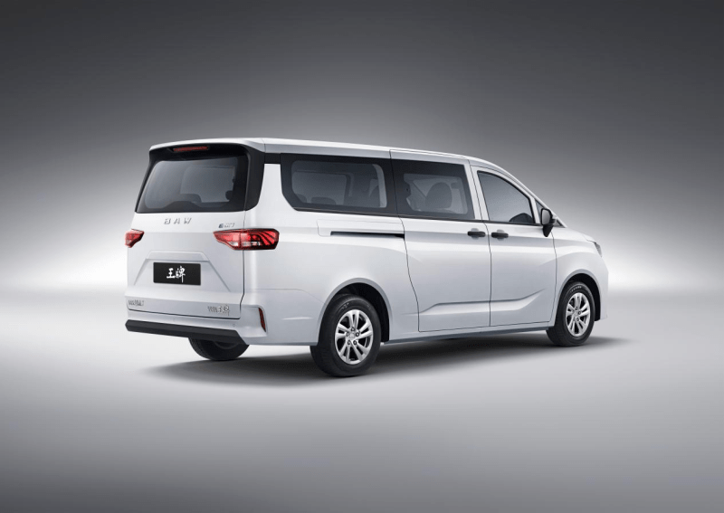 北汽制造王牌M7EV官图发布！配备双联屏，最大续航暂时为280公里_搜狐汽车_搜狐网