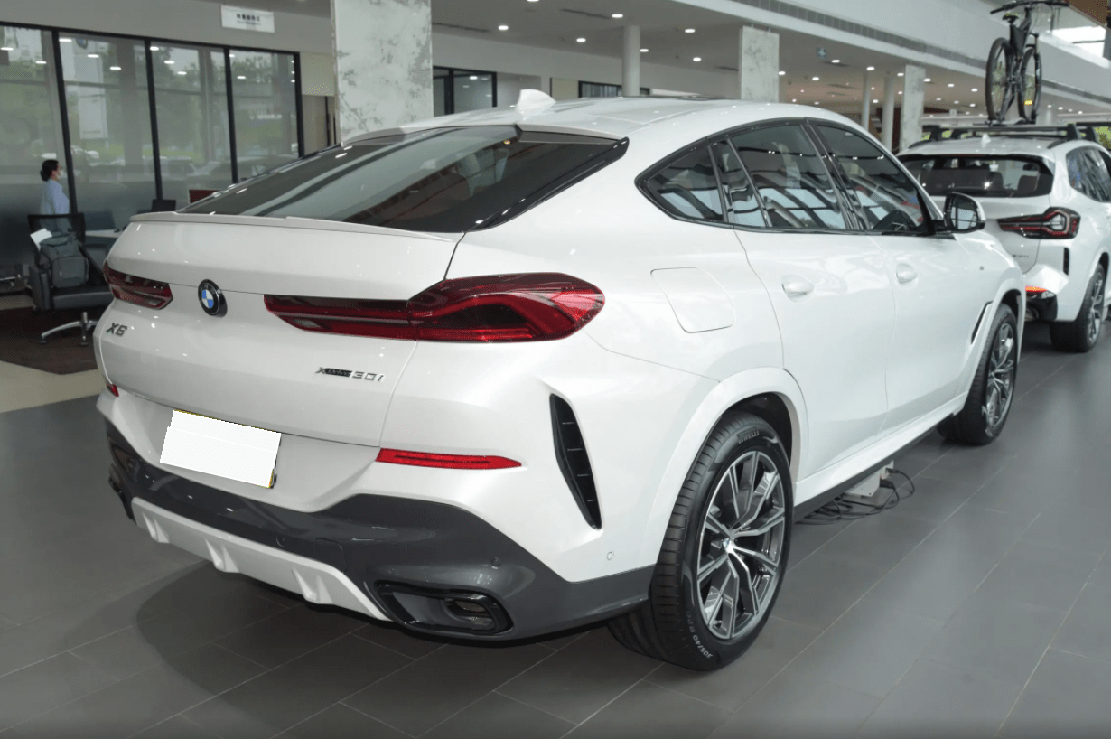 已上市，2.0T+8AT，四驱底盘！与奔驰GLE同级，更便宜，更尊贵_搜狐汽车_搜狐网