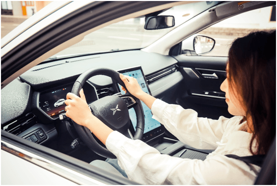 预算20万内，智能SUV小鹏G3i和Aion Y plus如何选？_搜狐汽车_搜狐网