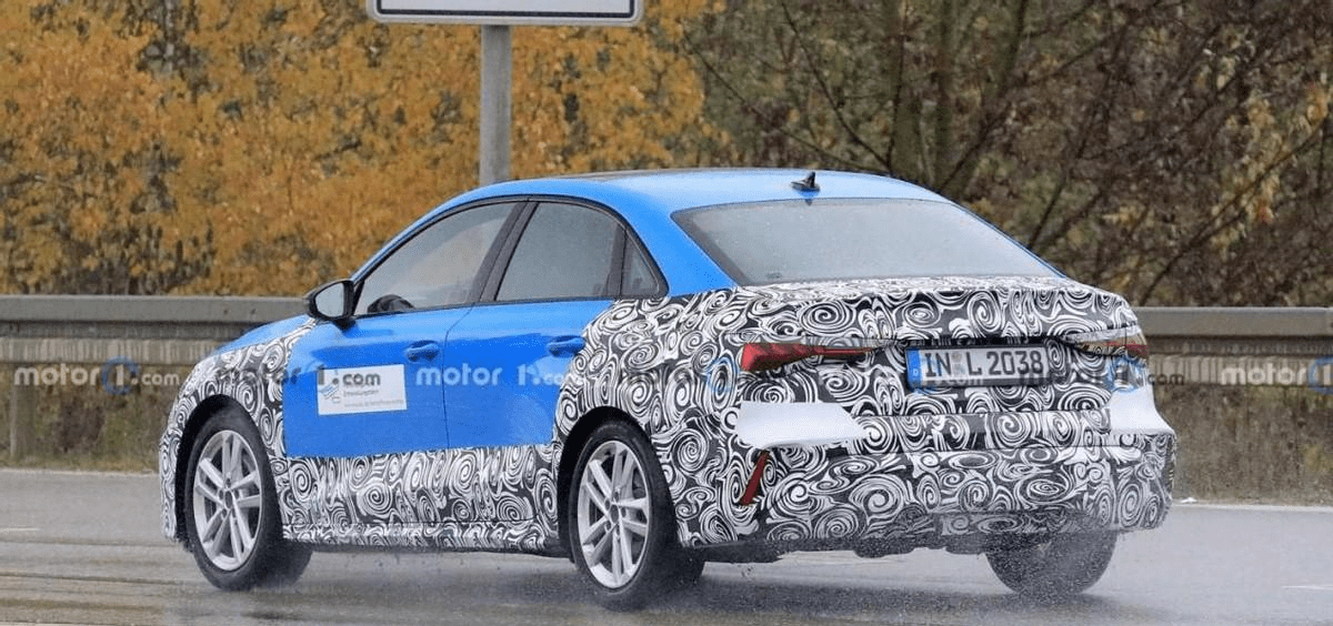 新款奥迪A3路试谍照曝光，造型年轻时尚，或将搭载1.5T发动机_搜狐汽车_搜狐网