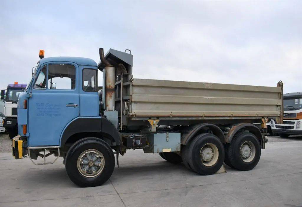 瑞士Saurer 5DF平头自卸车 圆润的欧洲卡车_搜狐汽车_搜狐网