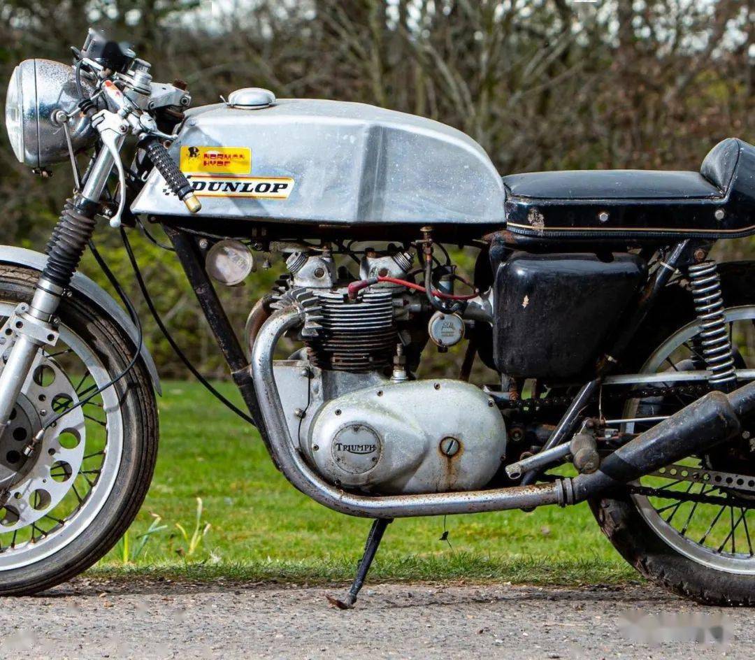 60年前的Triumph T100SS，一台快的惊人的Café Racer | 酷乐机车_搜狐汽车_搜狐网