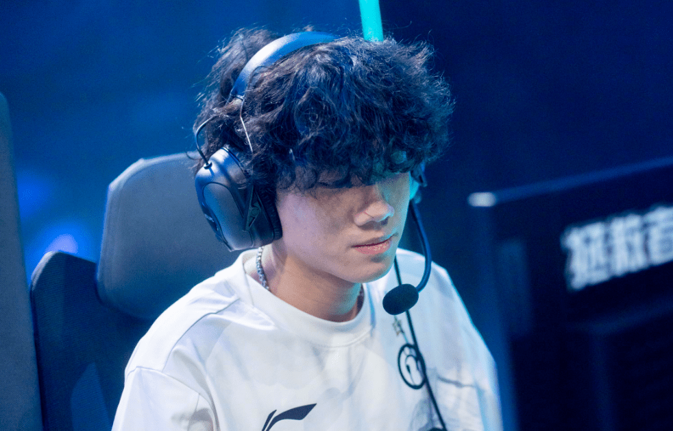 未来可期！YSKM包揽周MVP与最佳新秀_比赛_Wink_Rookie