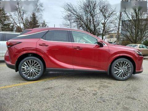 雷克萨斯RX：红色漆面更大气，“贺岁版”配置丰富，2.4T+8AT+AWD_搜狐汽车_搜狐网