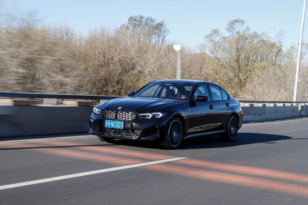 2.0T+8AT，6.3秒破百，它才是中型车的标杆？_搜狐汽车_搜狐网