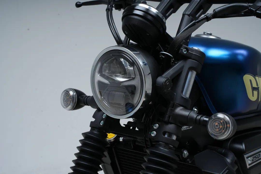 RT1、RA250、RC401赛道版，宗申·赛科龙三箭齐发，售价公布_搜狐汽车_搜狐网