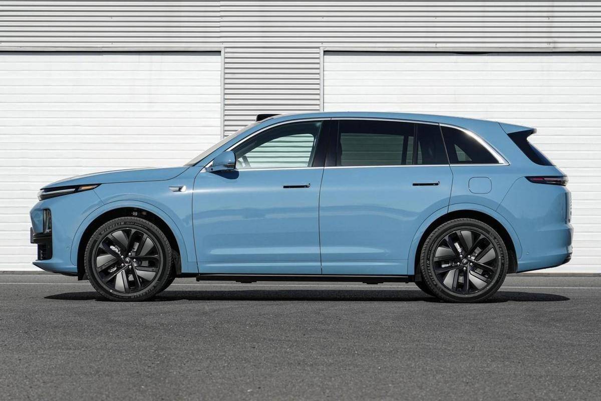 同为新能源大五座SUV，理想L7和小鹏G9，日常代步谁更合适？_搜狐汽车_搜狐网