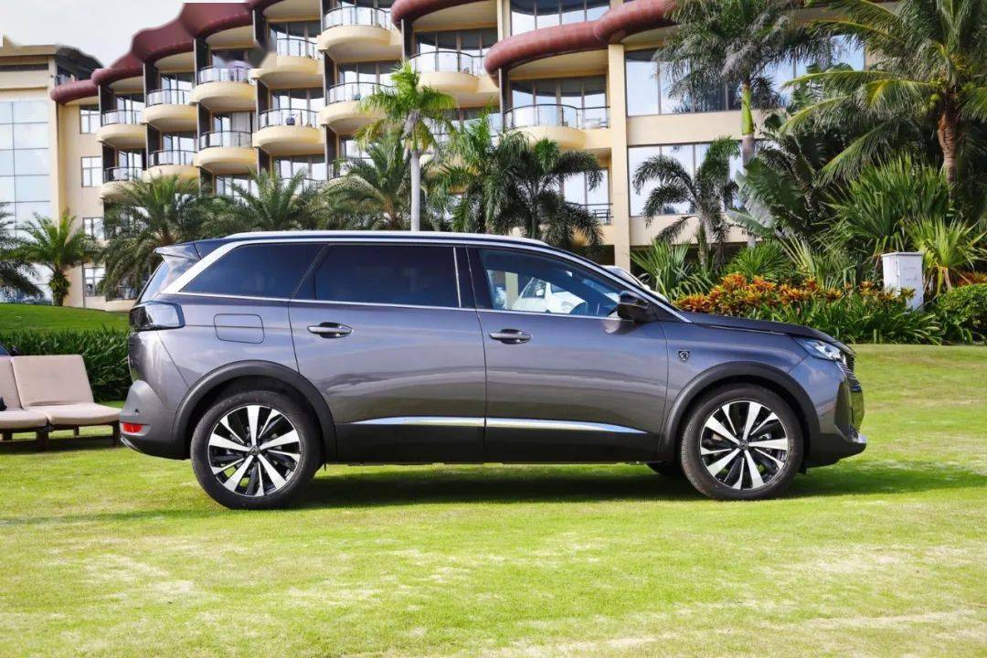 1.8T+8AT 211马力，5座7座可选，比汉兰达好开，但为啥卖不好？_搜狐汽车_搜狐网