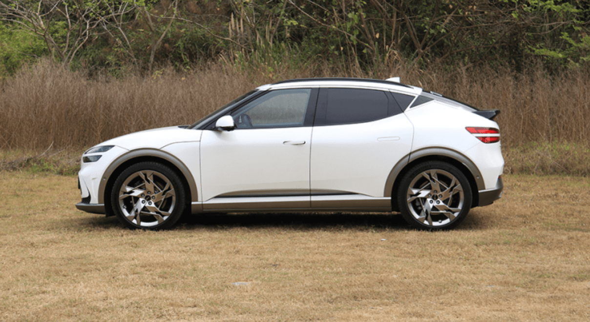 售价28.58万元起/E-GMP平台打造 捷尼赛思GV60正式上市_搜狐汽车_搜狐网