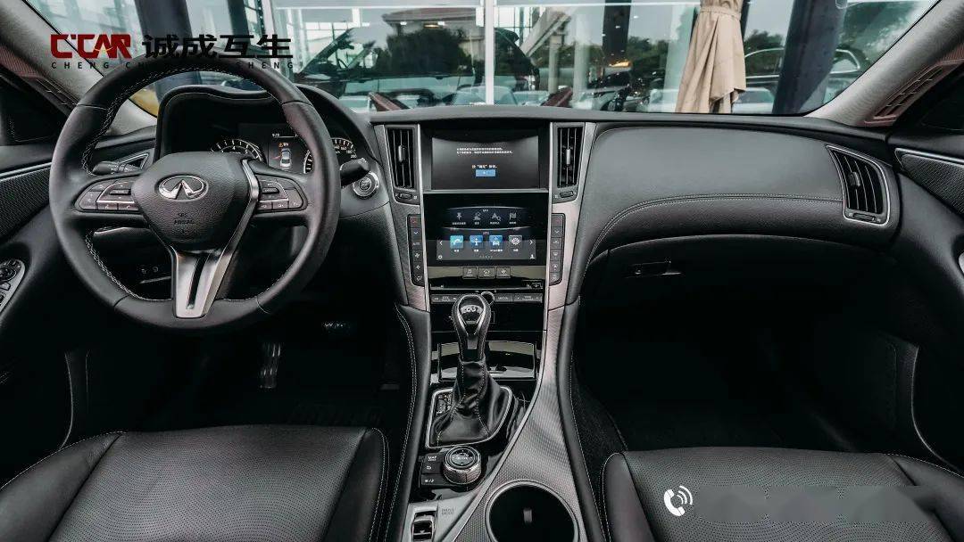 适合年轻人的豪华B级车，17万多，了解一下！【英菲尼迪Q50L 2.0T 逸享版】_搜狐汽车_搜狐网