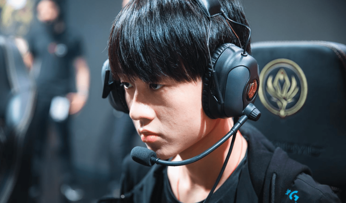 Ming爆料RNG新中单：M开头，四个字_Mole_选手_Angel