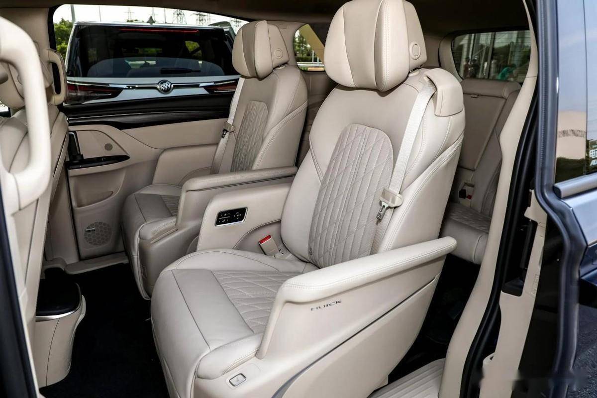 45万都能落地旗舰版，绿牌的岚图梦想家，凭啥能让别克GL8退位？_搜狐汽车_搜狐网