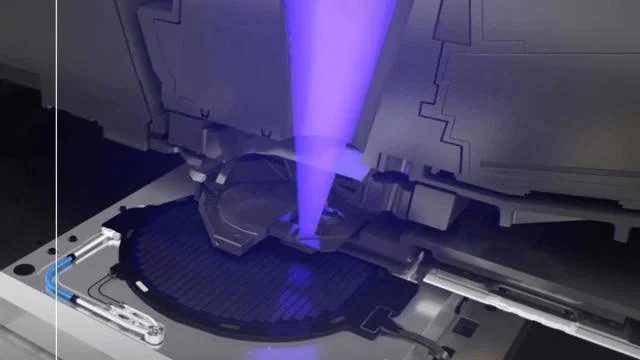 日本与荷兰签署半导体合作备忘录：采购ASML光刻机 加强技术合作_Rapidus_管制_出口