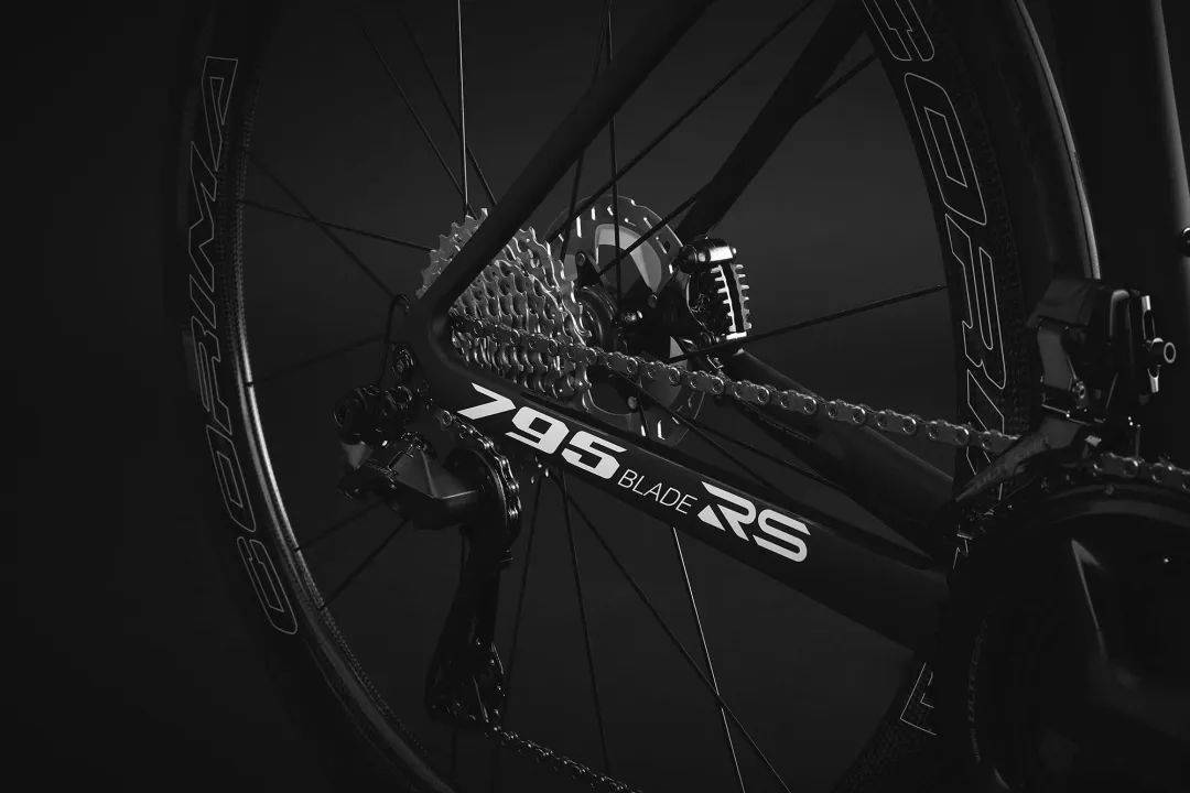 双双气动升级 Look新款795 Blade RS&796 Monoblade RS公路车_搜狐汽车_搜狐网