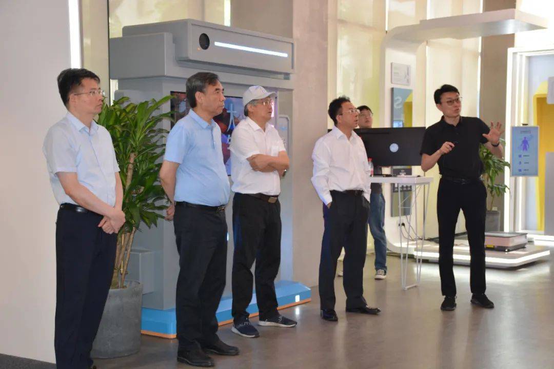 全国人工智能社会实验专家调研杨浦，共商智能社会建设大计_治理_人民_国家