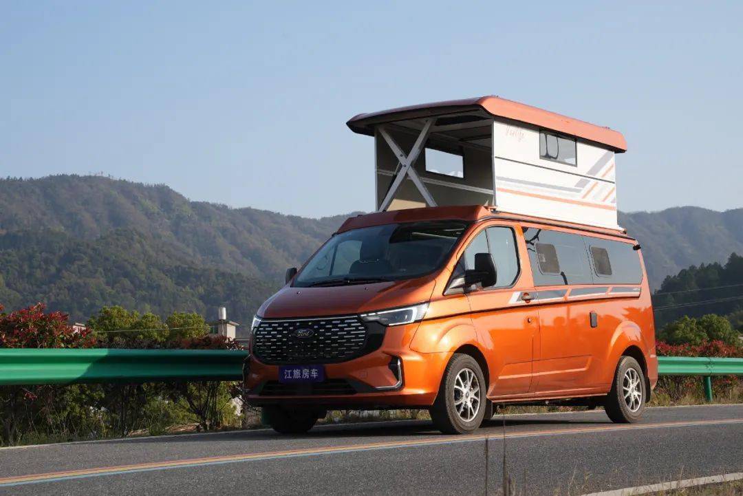 多用途设计——江旅小野牛V362硬升顶房车_搜狐汽车_搜狐网