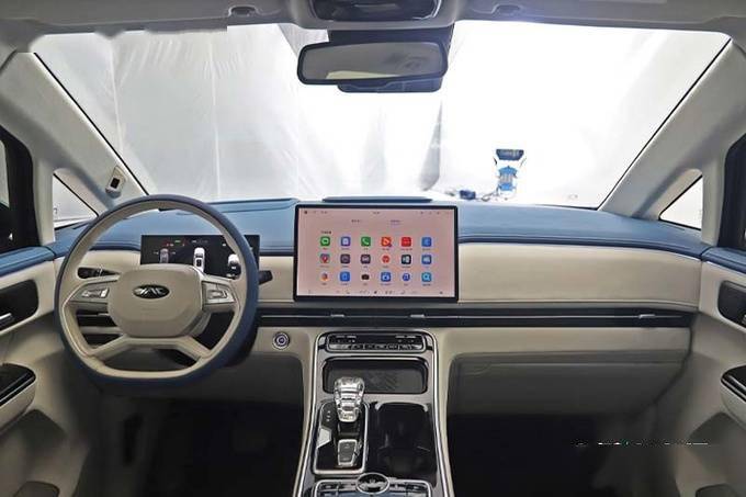 江淮瑞风MPV RF8亮相！12月上市 搭华为芯片+座舱_搜狐汽车_搜狐网