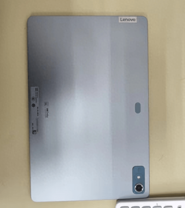 联想小新Pad Pro12.7的配置怎么样？值得入手吗？_平板_屏幕_因为