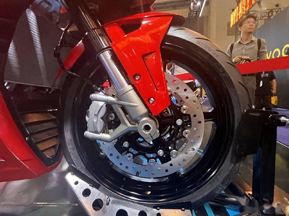 王炸组合丨元图四缸仿赛GP660及BOBBER GM250强势来袭！_搜狐汽车_搜狐网