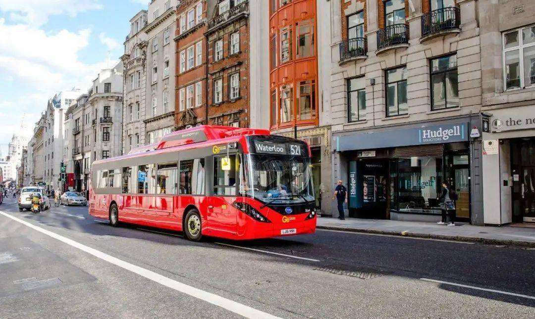 109.8 万元的仰望 U8，是比亚迪的「V12」_搜狐汽车_搜狐网