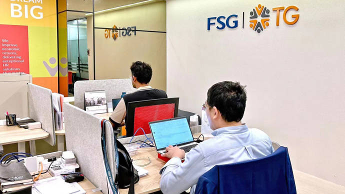 视频 | 记者探访上海外服海外公司FSG TG新加坡总部_企业_中国_全球化