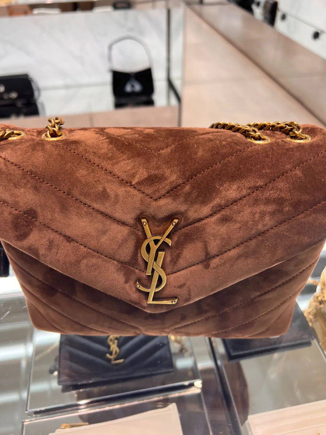 YSL 2023秋冬新款包包，越看越爱！_品牌_麂皮_设计