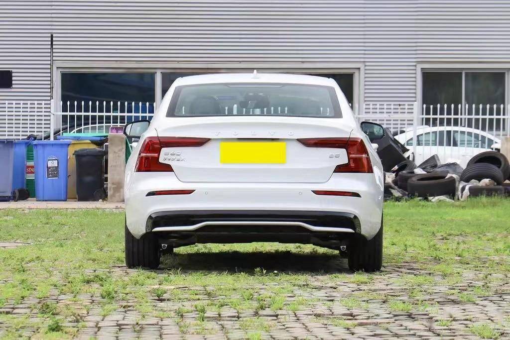 高性价比的豪华B级车，配2.0T＋8AT，6.9秒可破百，解读沃尔沃S60_搜狐汽车_搜狐网