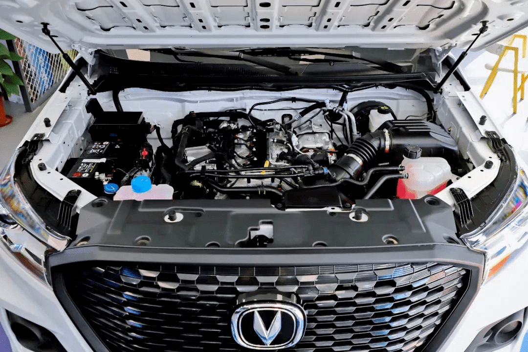 10万入手，2.0T+8AT，最大载重495kg，简单实用的好帮手！_搜狐汽车_搜狐网